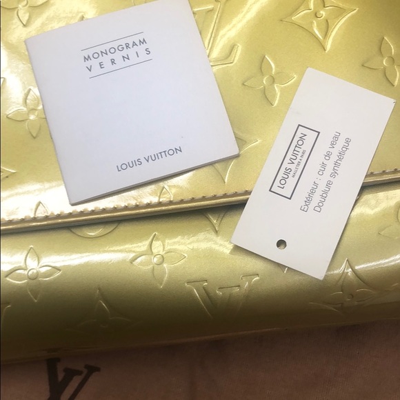 Louis Vuitton | Bags | Authentic Louis Vuitton Lime Green Shoulder Bag ...